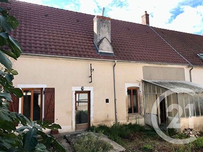 Ourouer-les-Bourdelins : Maison 5 pièces à vendre