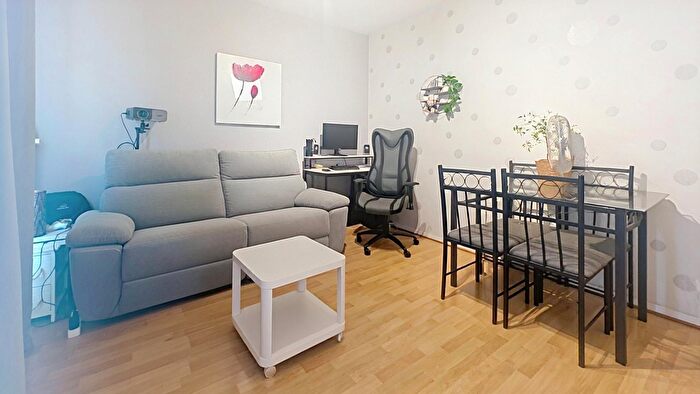 Bourg-en-Bresse, Gare, Peloux-Mail, Citadelle : Appartement 2 pièces à vendre