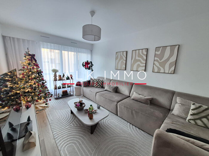 Appartement à vendre - Annemasse, Aérodrome - 4 pièces - 3 chambres