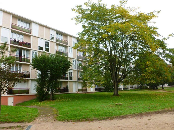 Val Nord, Bezons : Appartement 3 pièces à louer