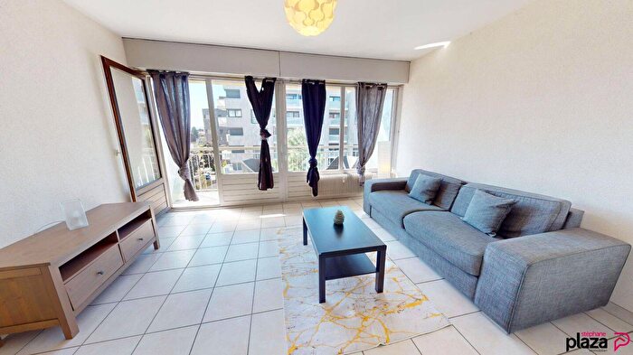 Appartement à louer - Ouest, Ambilly - 1 pièce - 1 chambre