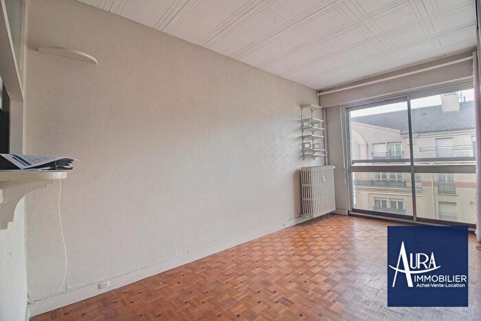 Appartement à vendre - Les Lilas, Bruyères, Chassagnolle - 1 pièce