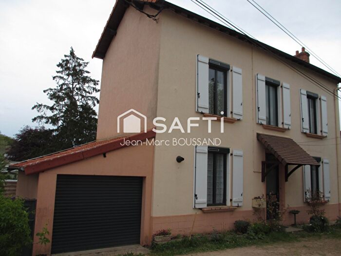 Maison à vendre - Chauffailles - 4 pièces - 2 chambres