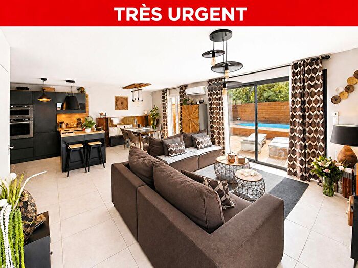 Maison 4 pièces à vendre à Callian