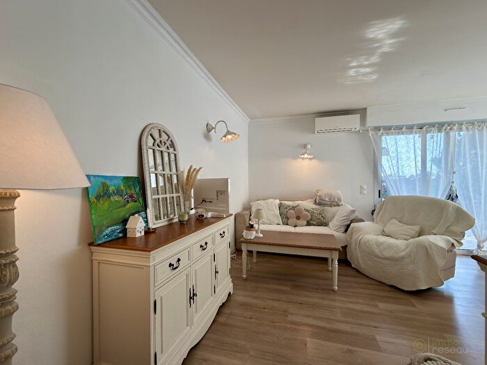 Appartement à vendre - Roquebrune-Cap-Martin, Carnolès, Gare, Cap Azur - 3 pièces - 2 chambres