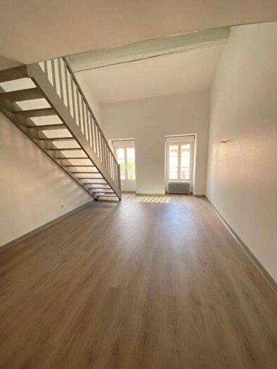 Appartement à louer - centre Ville-La Chartonnière-La Barre, Villefranche-sur-Saône - 1 pièce