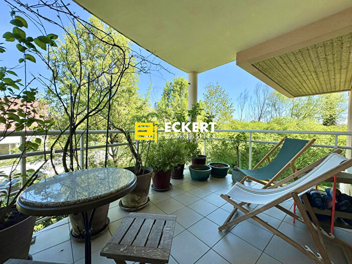 Appartement à vendre - Strasbourg - 4 pièces - 3 chambres