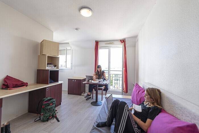 Appartement à louer - Colombiers, Issy-les-Moulineaux - 1 pièce