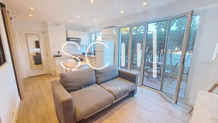 Appartement à vendre - Antibes, Juan-les-Pins, Le Cap - 2 pièces - 1 chambre