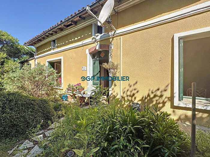 Maison à vendre - Villaudric - 5 pièces - 4 chambres