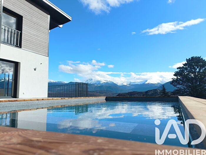 Maison à vendre - Claix - 8 pièces - 5 chambres