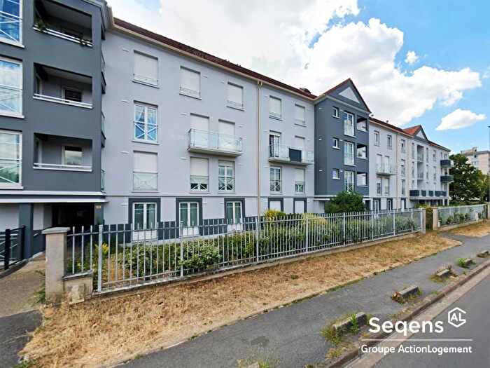 Appartement à vendre - Montmagny, Lévriers, Carnot, Plante des Champs, Hameau des Noyers - 4 pièces - 2 chambres