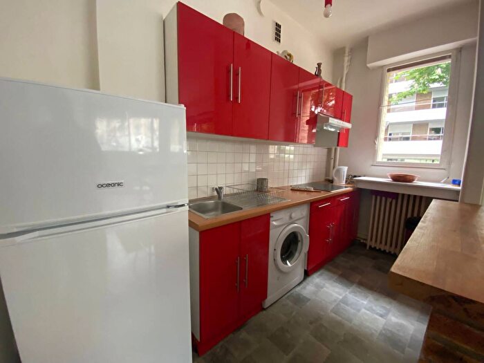 Appartement à louer - Muette Sud, Paris ème arrondissement - 2 pièces - 1 chambre