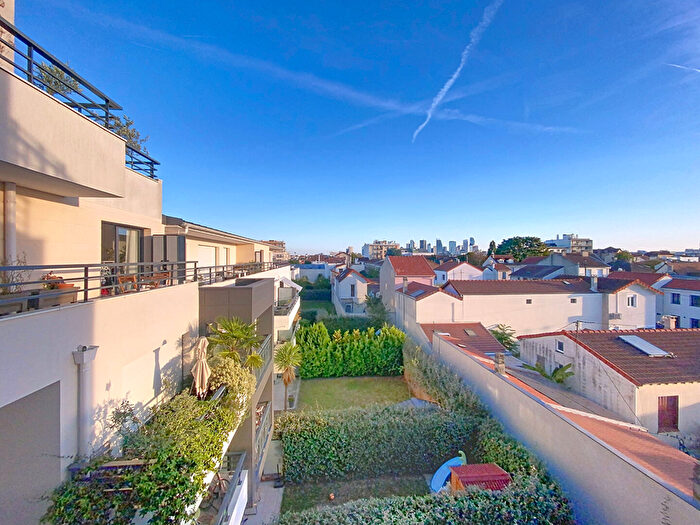 Appartement à vendre - Colombes, Henri Martin Estienne dOrves - 2 pièces - 1 chambre