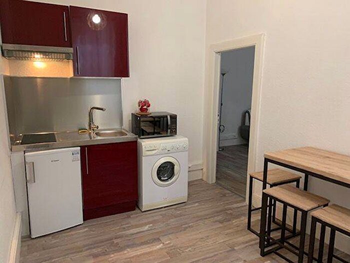 Les Bausses, Mazamet : Appartement 2 pièces à louer