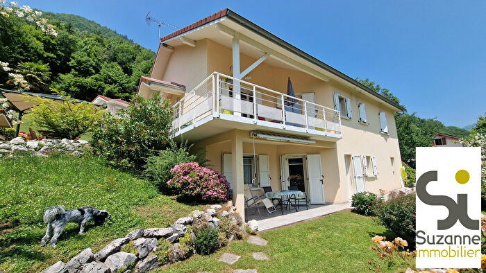 Maison à vendre - Saint-Pierre-dAllevard - 5 pièces - 3 chambres