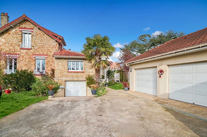 Maison à vendre - Herblay, Conflans - 8 pièces - 4 chambres