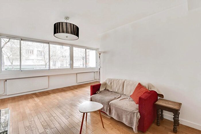 Appartement à vendre - Paris e , Didot, Porte de Vanves - 2 pièces - 1 chambre