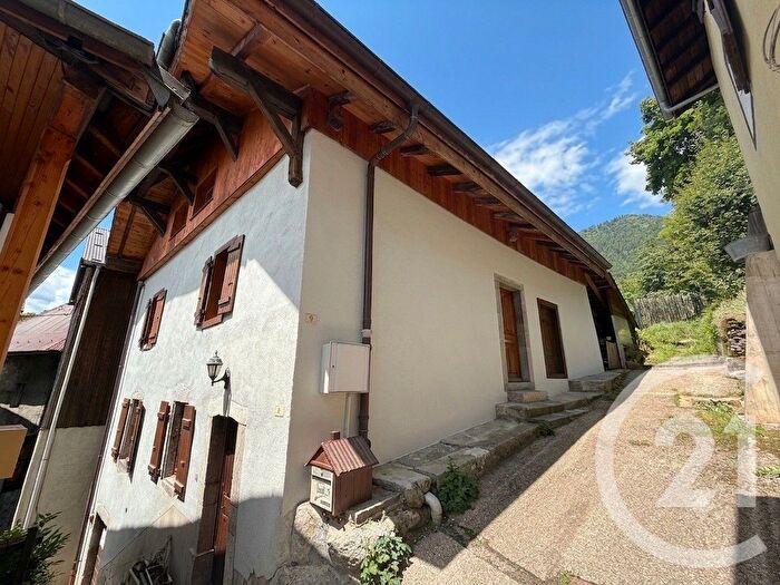 Taninges - Maison 6 pièces à vendre