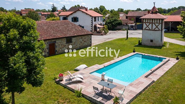 Maringues : Maison 8 pièces à vendre