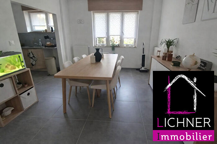 Appartement à vendre - Longeville-lès-Saint-Avold - 5 pièces - 3 chambres