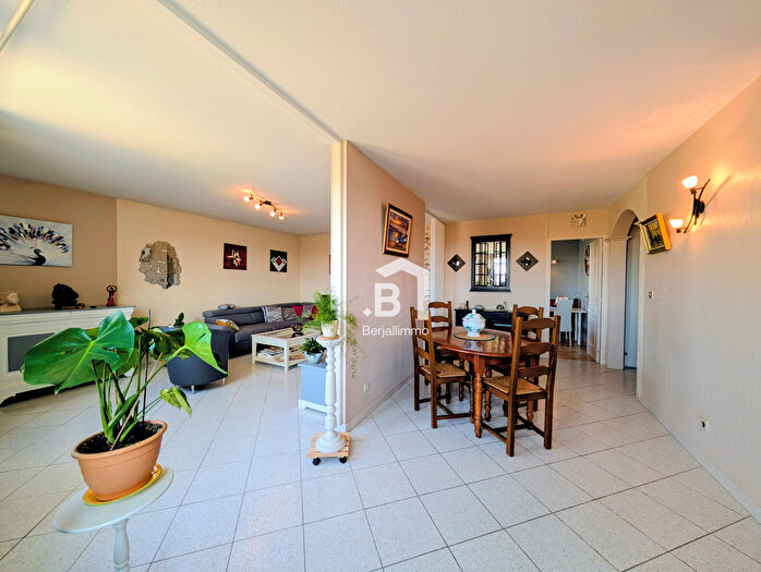 Villefontaine, Centre-ville, Saint-Bonnet - Appartement 4 pièces à vendre