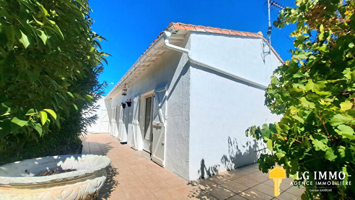 Semussac : Maison 3 pièces à vendre