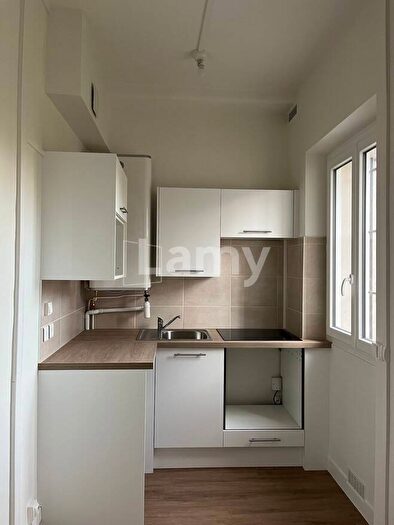 Appartement à louer - Faisanderie Bas-Gare, Villeneuve-le-Roi - 2 pièces