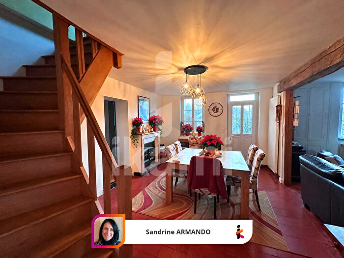 Les Bordes : Maison 5 pièces à vendre