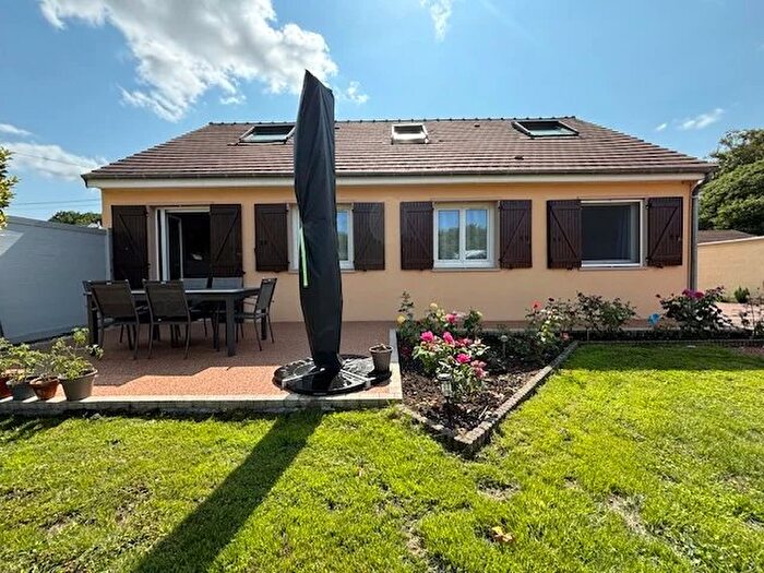 Maison à vendre - Tournan-en-Brie - 5 pièces - 3 chambres