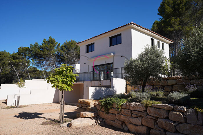 Maison 5 pièces à Ventabren, à vendre
