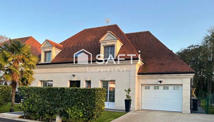 Maison à vendre - Ormesson-sur-Marne - 7 pièces - 5 chambres