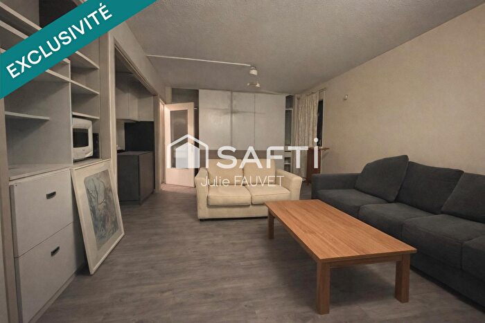 Appartement à vendre - Saint-Raphaël, Veyssières - 1 pièce