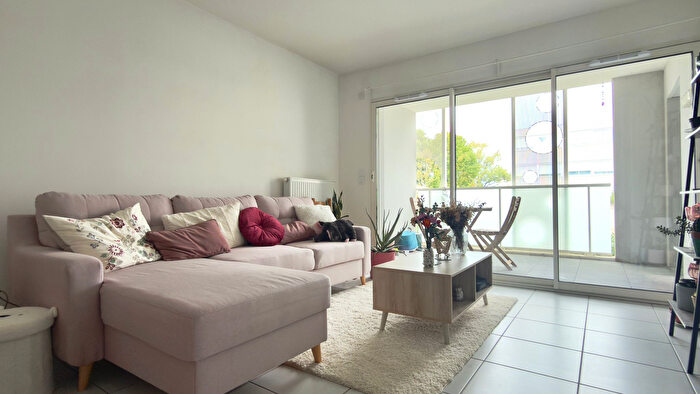 Appartement à vendre - Mérignac, Centre-ville - 3 pièces - 2 chambres