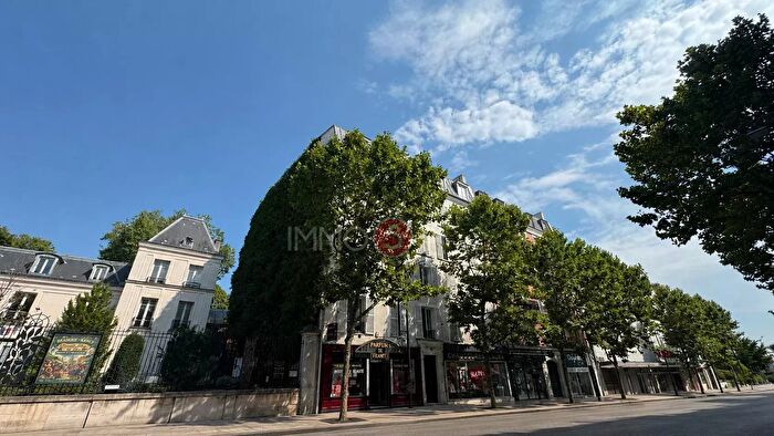 Appartement 3 pièces à vendre à Le Raincy, Gare