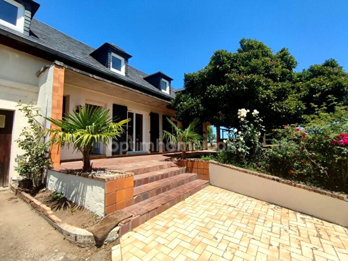 Maison 8 pièces à Tilhouse, à vendre