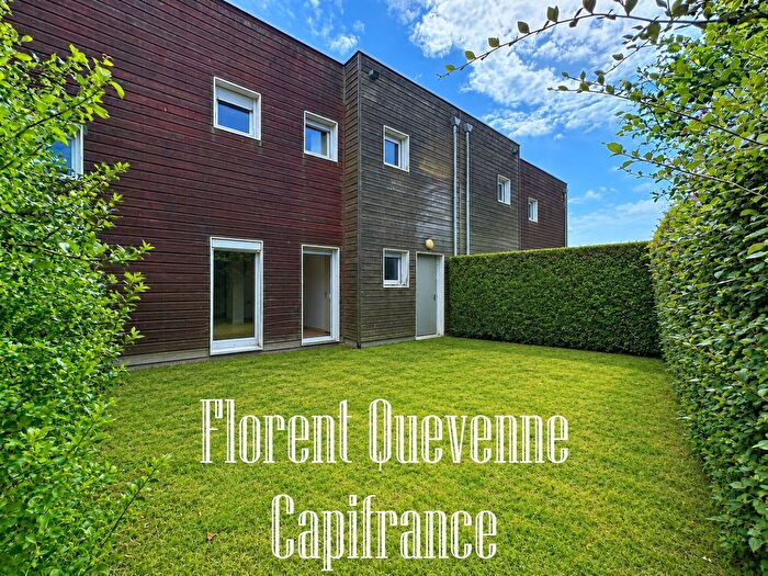 Maison 4 pièces à vendre à Saint-Contest