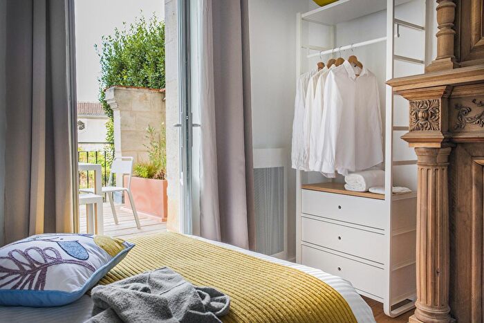 Appartement à louer - Bordeaux, Pellegrin, Chaban-Delmas - 1 pièce