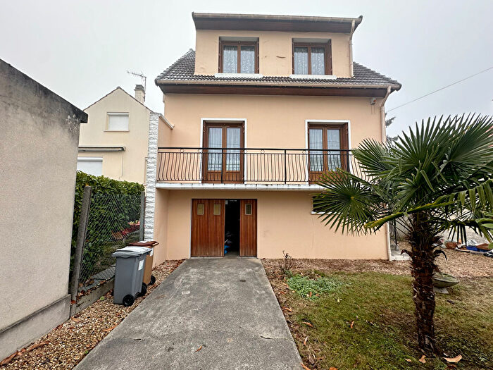 Maison à vendre - Mitry-Mory, Mitry-Mory - 4 pièces - 3 chambres