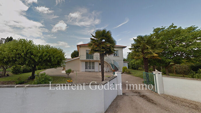Maison 8 pièces à vendre à Saint-Martin-Petit