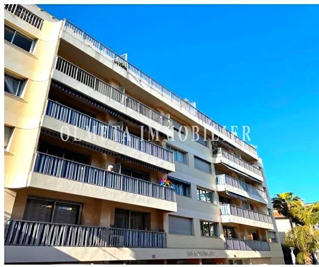 Beausoleil, Centre-ville, Carnier - Appartement 1 pièce à vendre