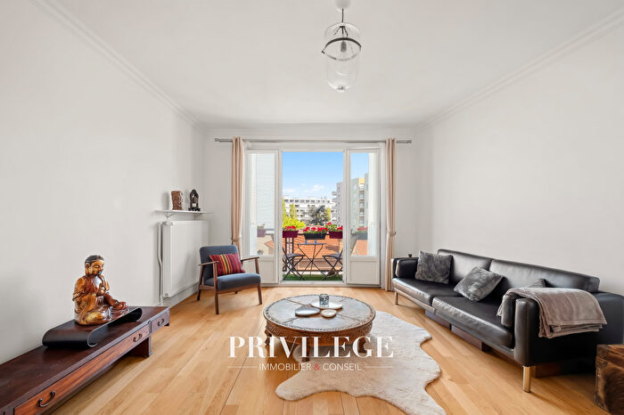 Appartement 3 pièces à vendre à Villeurbanne, Ferrandière, Maisons Neuves
