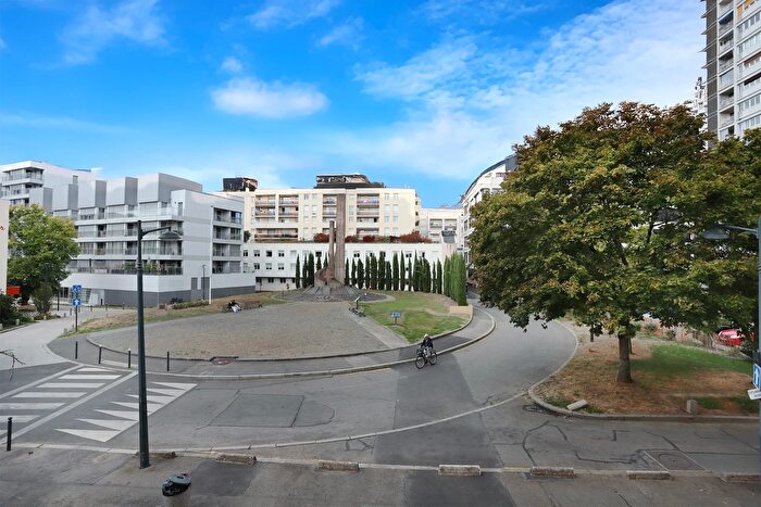 Quartiers Centre, Colombier - Appartement 3 pièces à vendre