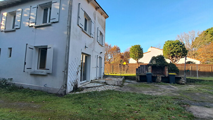 Maison à vendre - Saint-Palais-sur-Mer - 4 pièces - 3 chambres