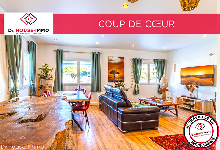 Cavalaire-sur-Mer, Centre-ville : Appartement 2 pièces à vendre