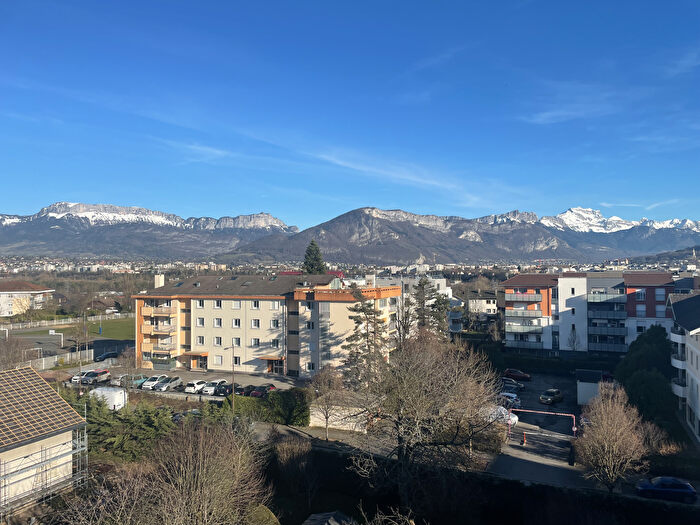 Appartement à vendre - Meythet - 5 pièces - 4 chambres