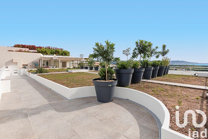 Appartement à vendre - Mandelieu-la-Napoule, La Napoule - 5 pièces - 3 chambres