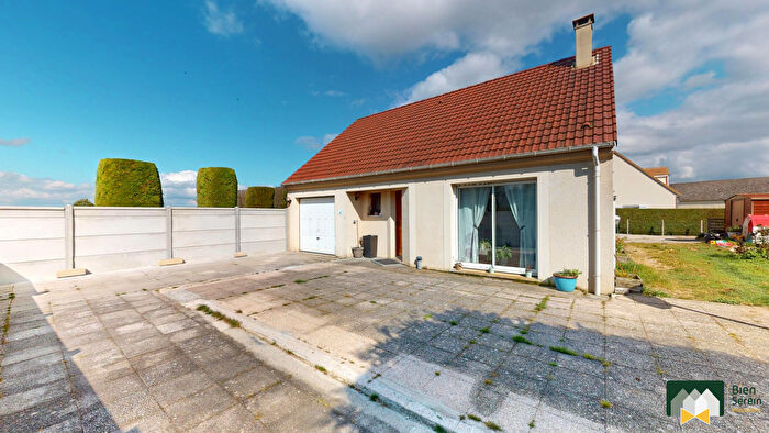 Maison à vendre - Chuisnes - 4 pièces - 3 chambres