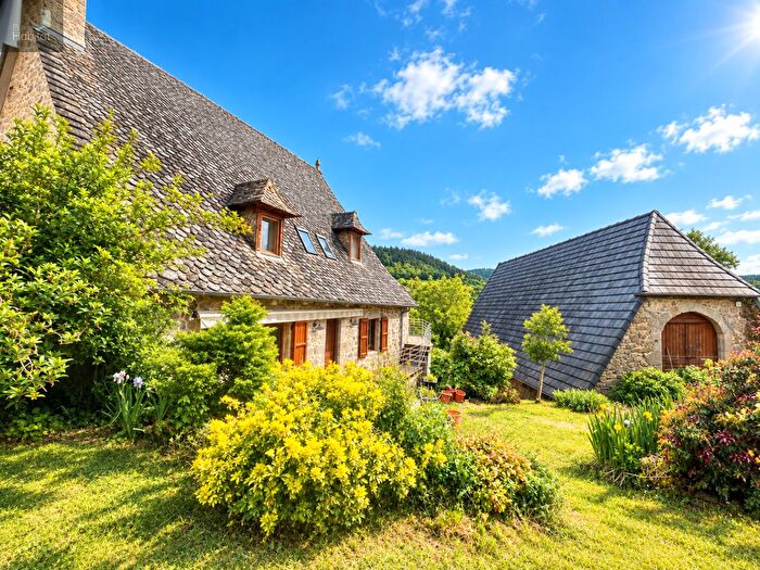 Maison 5 pièces à Junhac, à vendre