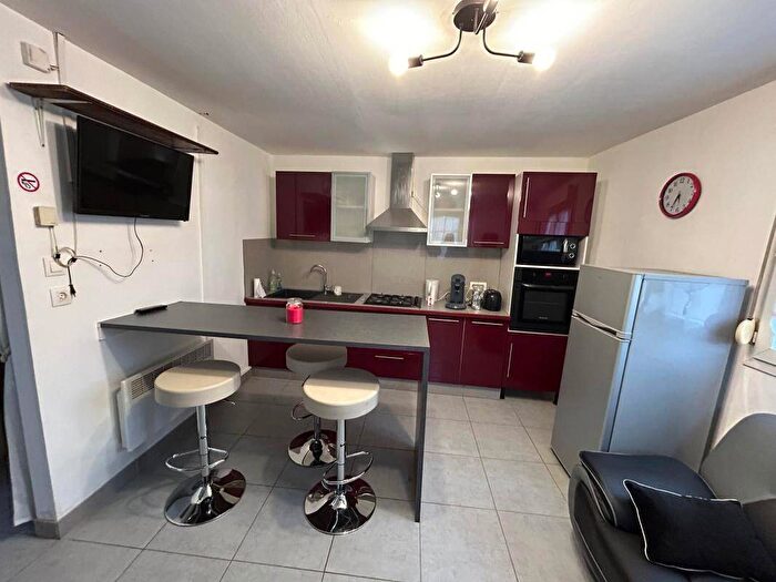 Achery : Maison 2 pièces à louer